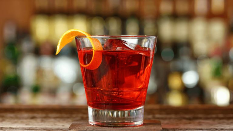 Top 5 Easy Alcoholic Drinks To Make At Home